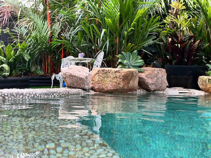 Condo In Leafy Whitfield - Cairns