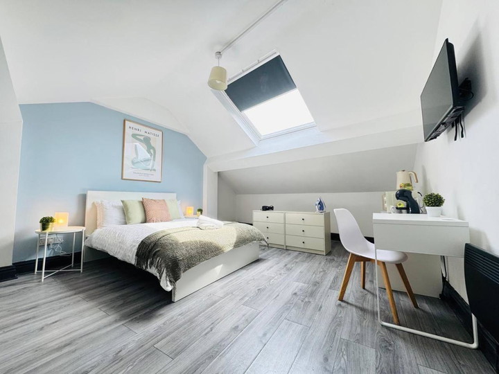 Pembroke Place Private Room 8 - Birkenhead