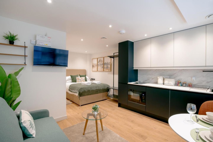 Lindenstone Stylish & Comfortable Stays In The Heart Of Maidstone - Maidstone