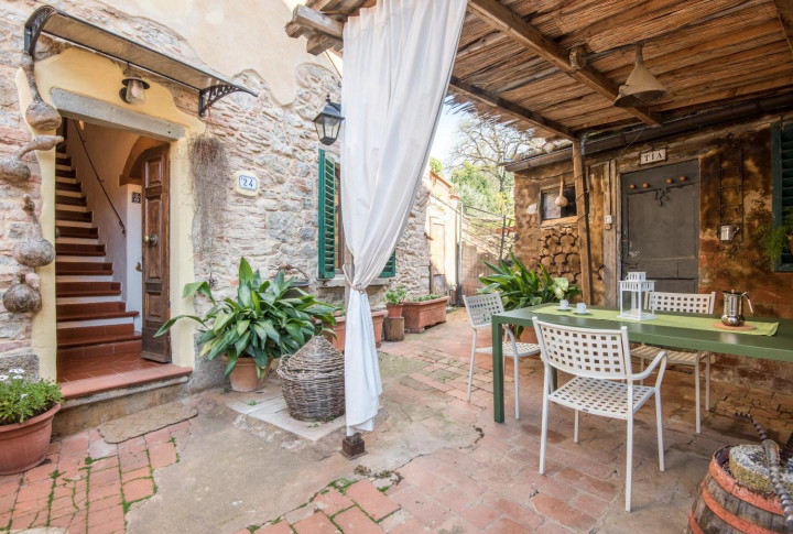 L'arco Della Fonte - Radda in Chianti