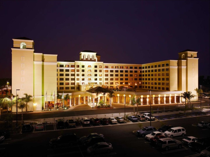 Doubletree Suites By Hilton Anaheim Resort/convention Center - Irvine, CA