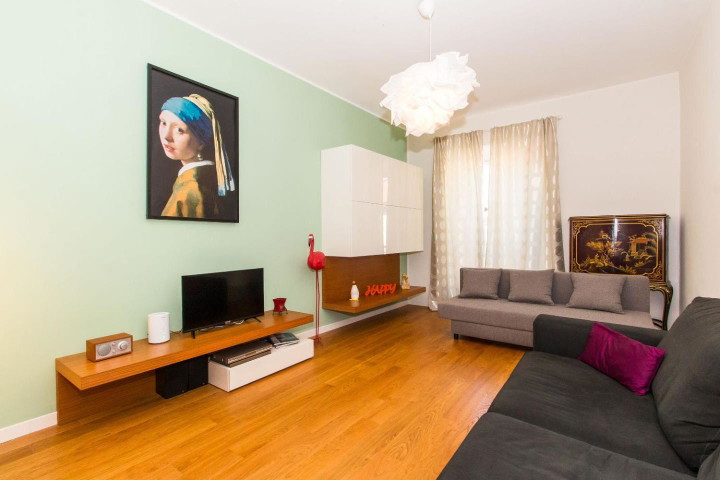 Guesthost - Porta Nuova & Parco Del Valentino Roomy Flat - Turin