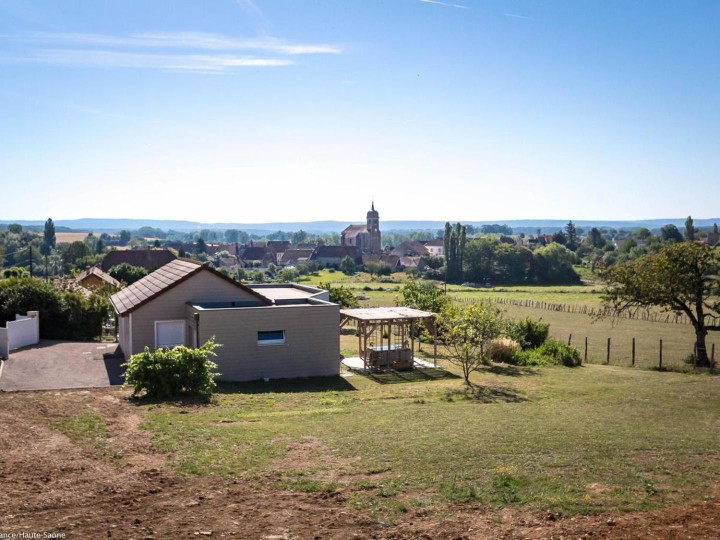 Charmante Maison Bois Avec Piscine Et Animaux Admis - Haute-Saône