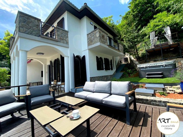 Arttrend Luxury Villa - Balatonfüred