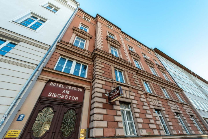 Hotel-pension Am Siegestor - Munich