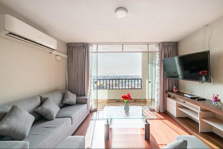 Apartamentos Estela En Alameda Colonial - 5km Aeropuerto Jorge Chávez - Lima
