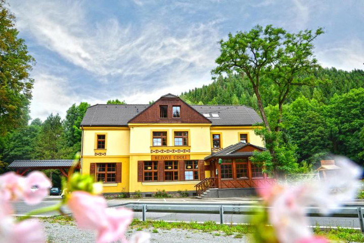 Hotel Růžové úDolí - Czech Republic