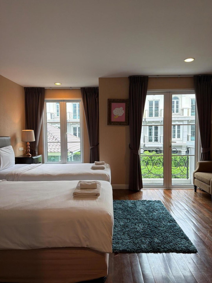 Entire 3bedroom Townhome, Shared Swimming Pool In Sukhumvit, 2943 - Bangkok