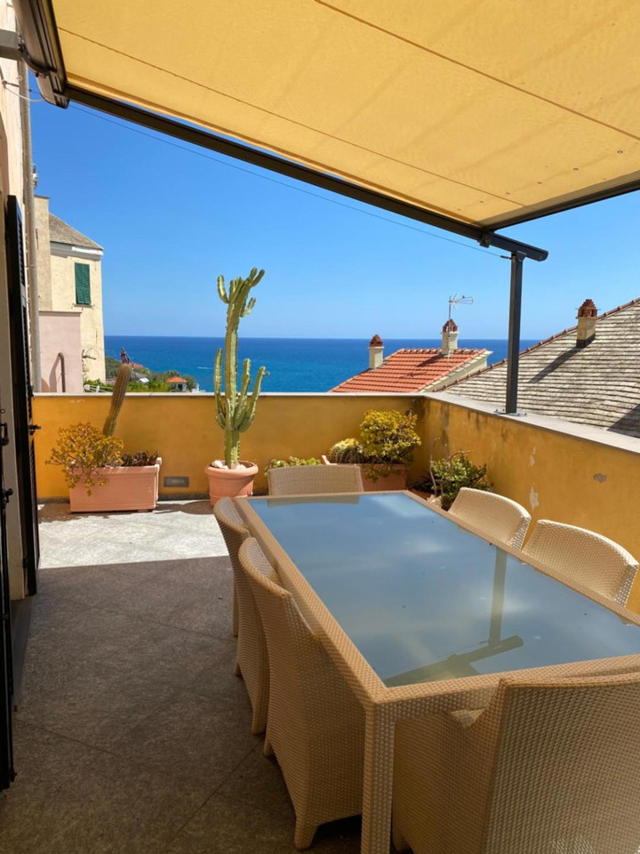 Casa Del Sole - Vista Mare - Con Terrazzo - Nel Borgo Medievale - Alassio
