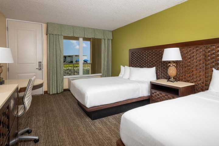 Ocean Breeze Inn Vero Beach - Vero Beach, FL