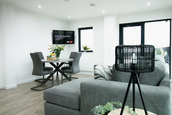 Beautiful 3bed Flat In Belfast City Centre - Belfast