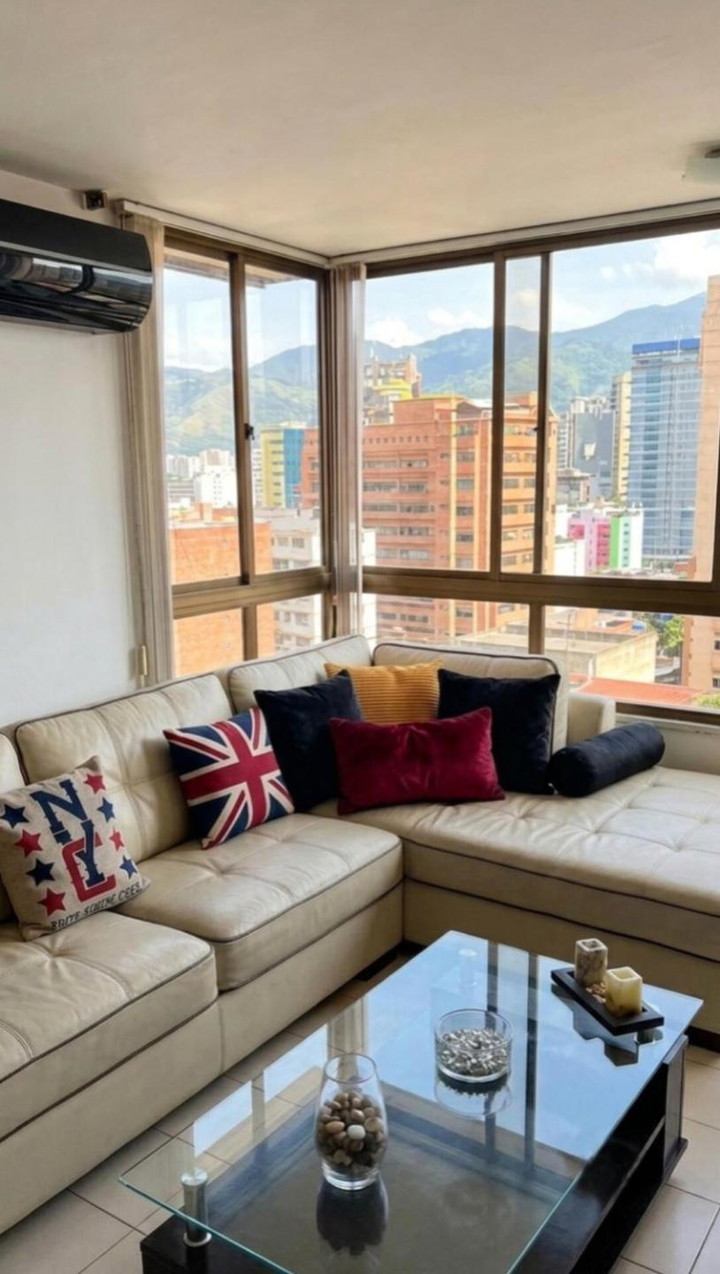 Aparto Suite Con Vista Panorámica En Sabana Grande - Caracas