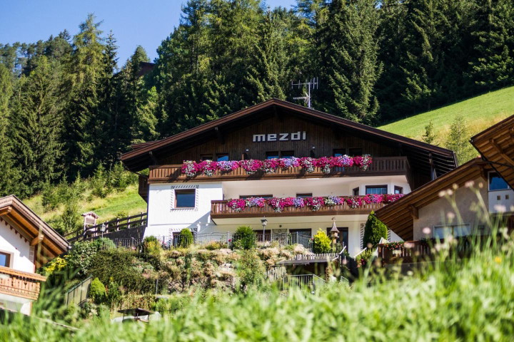 Apartments Mezdi - Sëlva