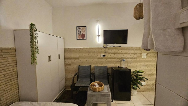 Impyria Studio Iii Minimalist Studio In Zamalek - Giza