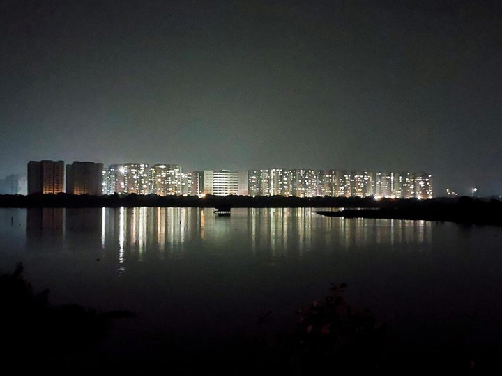 Modern 3 Bedroom Fully Furnished Apartment In Ruap Near Uttara Metro - Dacca
