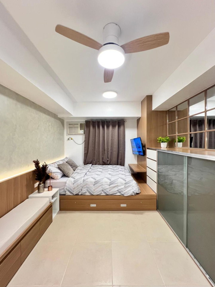 Condo Near Ayala Central Bloc - Avida Riala It Park - Cebu City