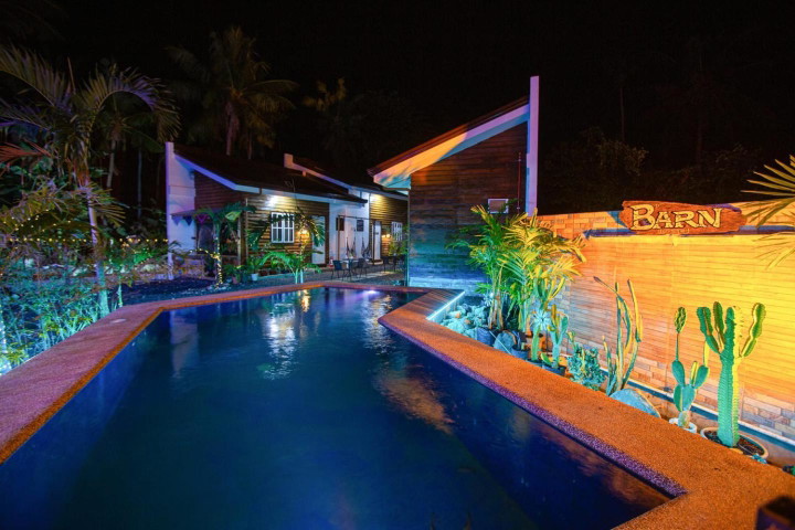 D'barn Hostel - Panglao