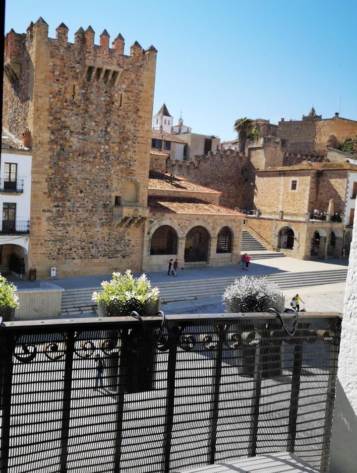 Apartamentos La Machacona Plaza Mayor Recién Reformados - Extremadura