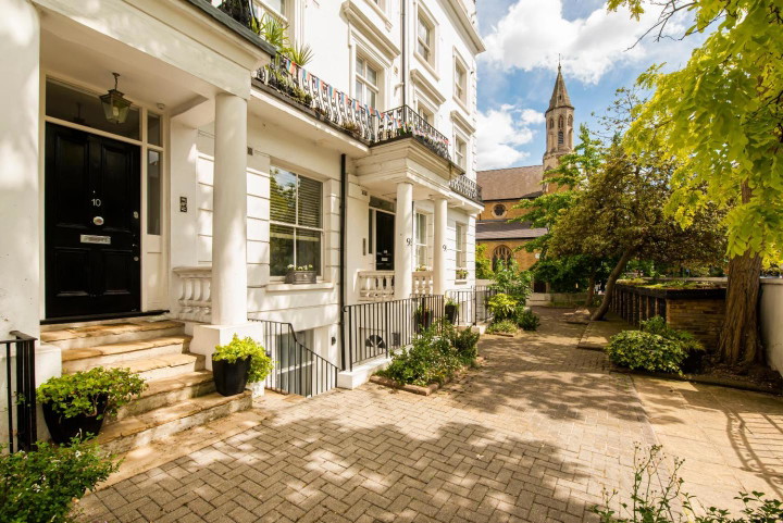Kensington 2 Bed With Garden - Chelsea