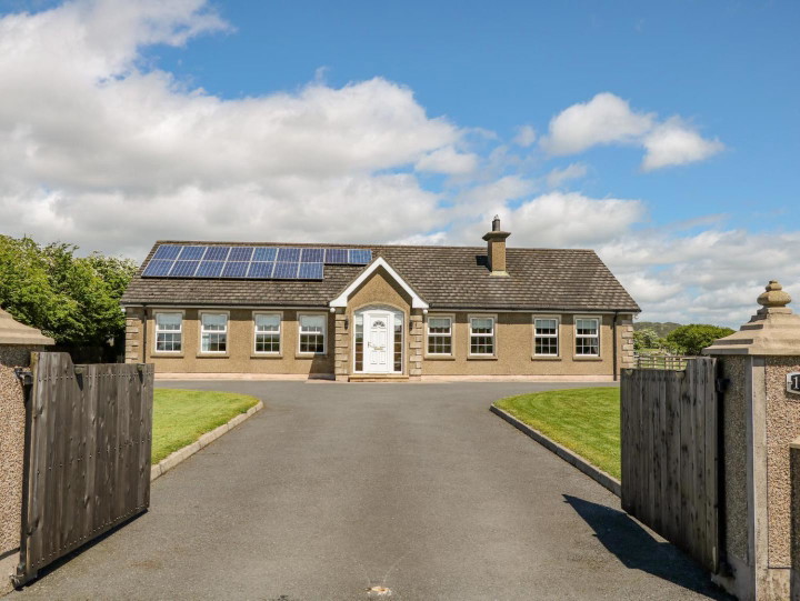 Willow Tree Farm House - Dundalk