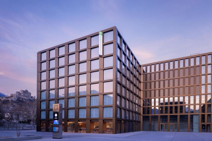 Holiday Inn Express & Suites Sion By Ihg - Sion