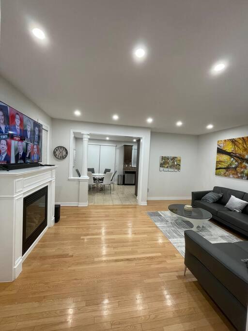 Luxury 4-bedrooms Home… - Brampton