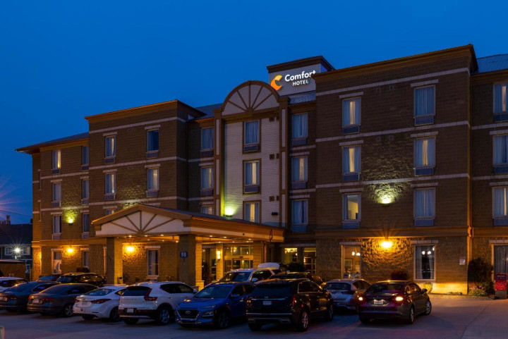 Comfort Hotel Bayer's Lake - Halifax, NS, Canada