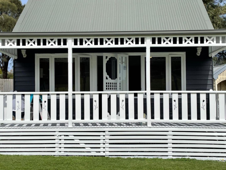 Sandpiper - Charming Beach Villa - Port Fairy