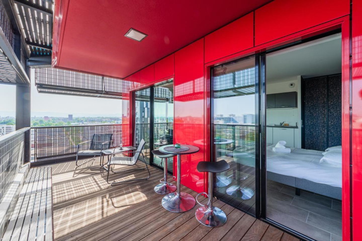 Red Sky - Studio Presquîle Malraux Avec Terrasse - Strasbourg