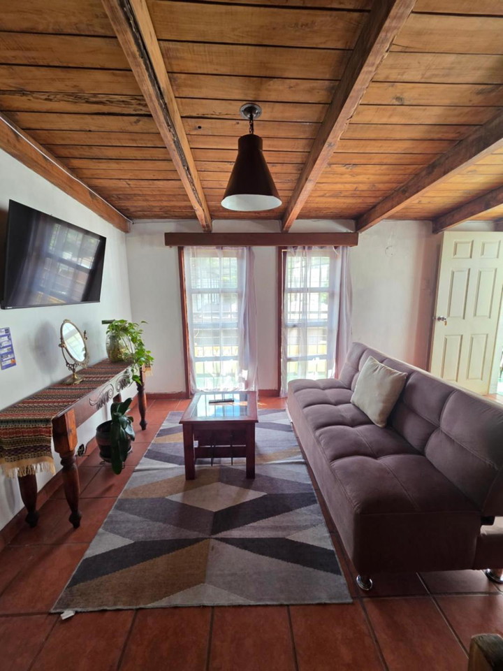 Casa Real - Santo Domingo Xenacoj
