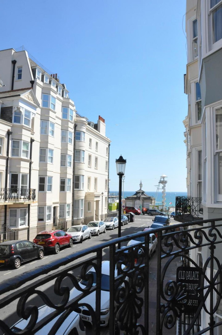 Relax Inn Guest House - Hove
