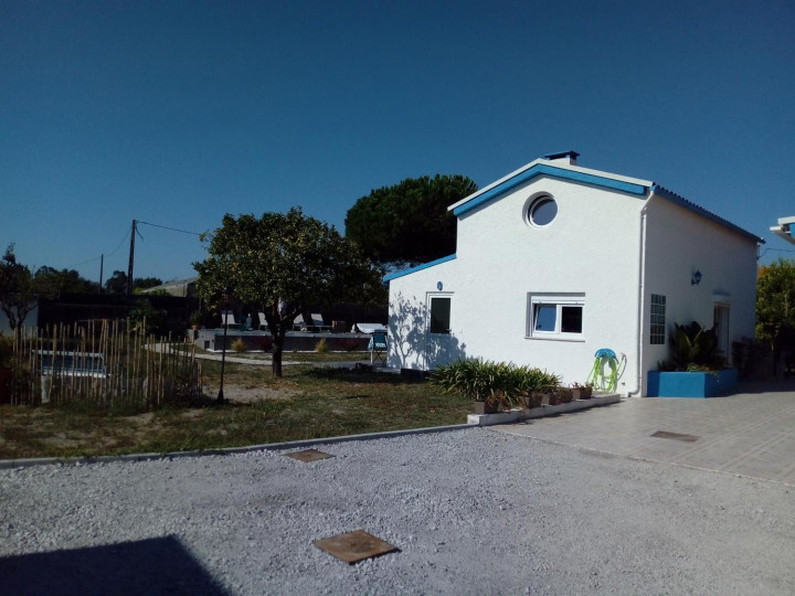 A Pequena Casa Azul - Tocha