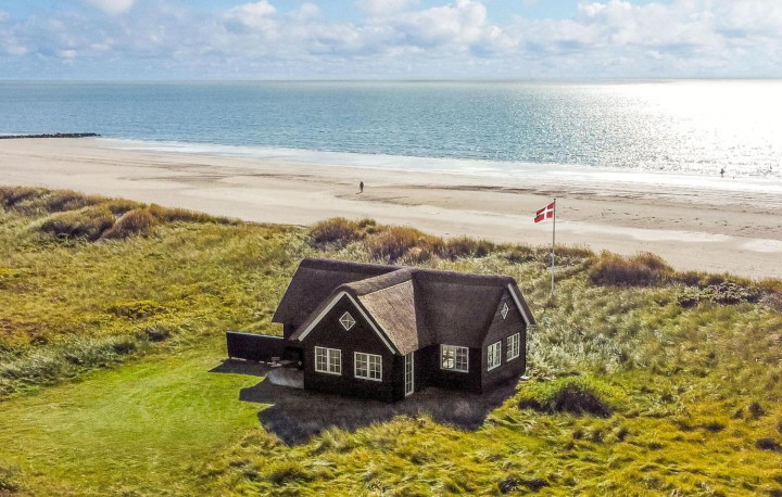 Three-bedroom Holiday Home In Blavand - Blåvand