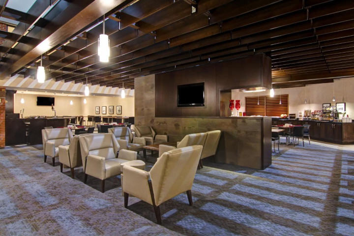 Holiday Inn Oakville Centre By Ihg - Hamilton