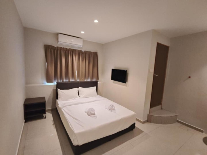 Swing & Pillows - Bukit Tinggi, Klang - Klang