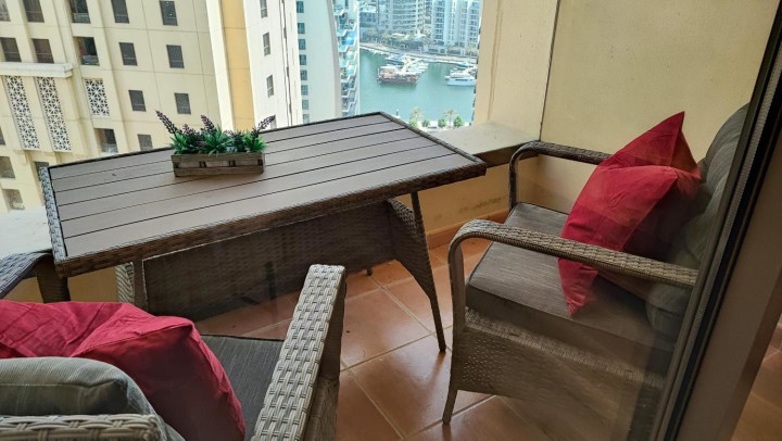 La Buena Vida Holiday Homes - Deluxe 3 Bedroom Apartment On The Beach - Dubai
