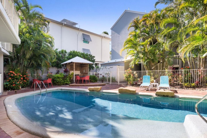 7 Riverside - Noosaville