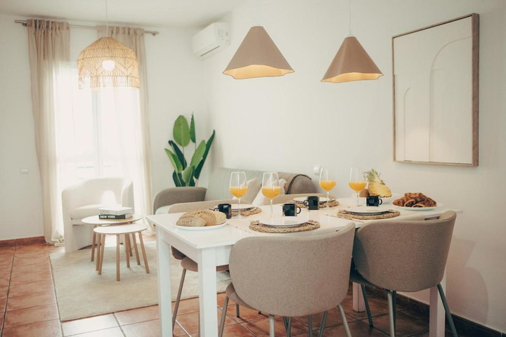 Azure Beachside Apartment - 50m From The Beach - Conil de la Frontera