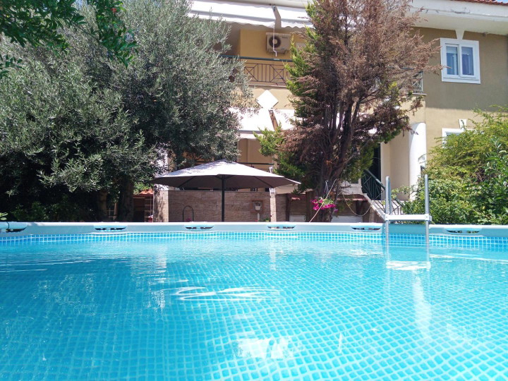Maisonette With Garden -