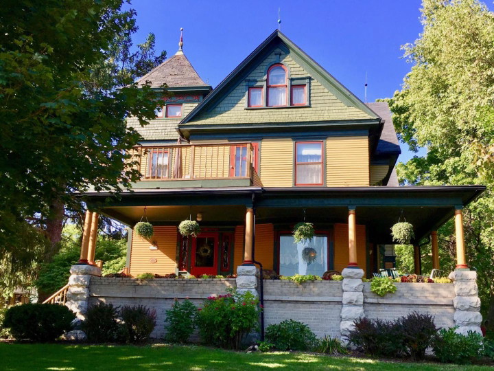 The Scofield House - Sturgeon Bay, WI