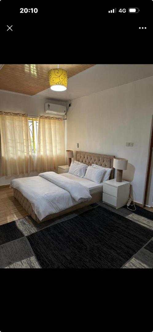 Rashlie Apartment - Sierra Leone