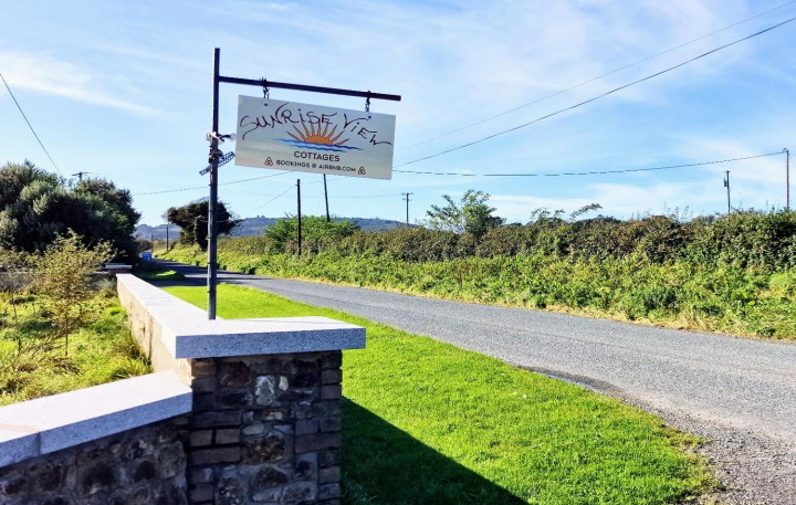 Sunriseview Cottages -