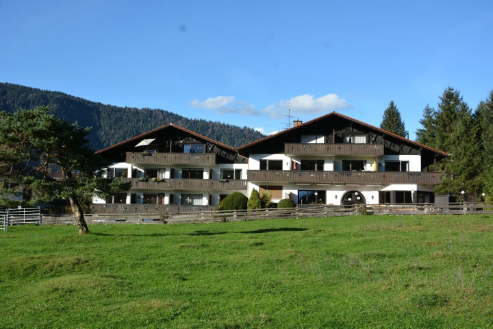 Ferienwohnung Farchanter Alm Mit Schlafzimmer, Wohnzimmer Und Schlafnische - Garmisch-Partenkirchen