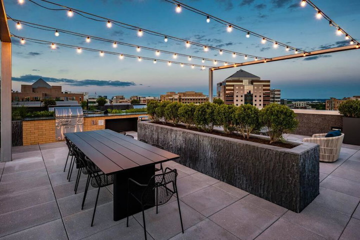 Stylish Condo At Clarendon With Rooftop Views - Kensington, MD