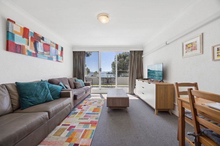 Horizons 407 - Jindabyne