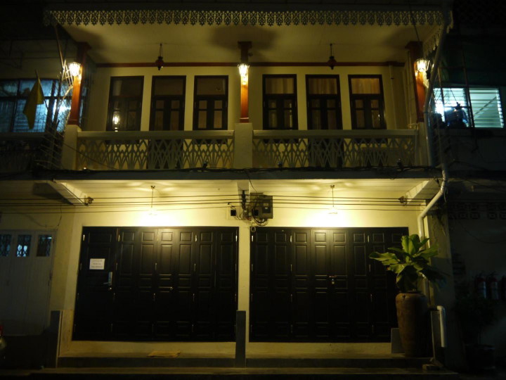 The Royal Thatien Village - Bangkok
