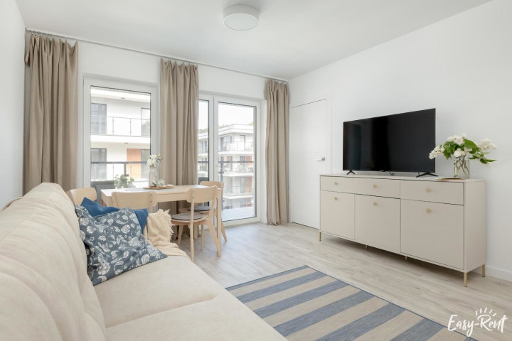 Baltic Whispers Z Basenem Easy- Rent D25 - Pobierowo