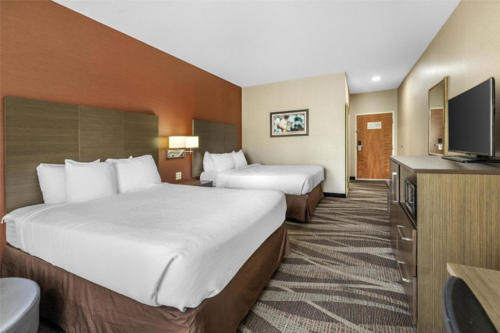 Best Western Plus University Inn, Olean Ny - Bradford, PA