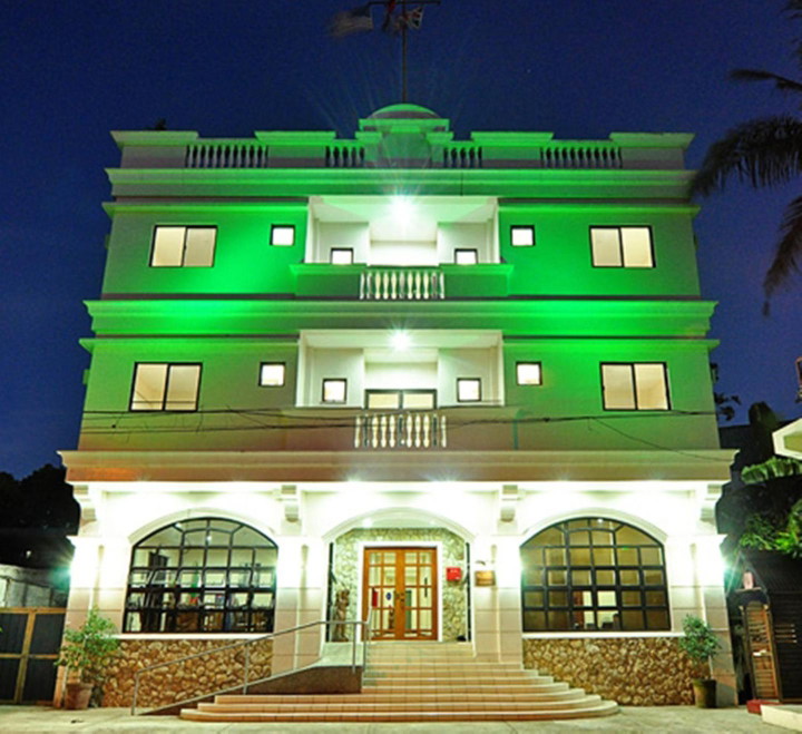 El Haciendero Private Hotel - Iloilo City