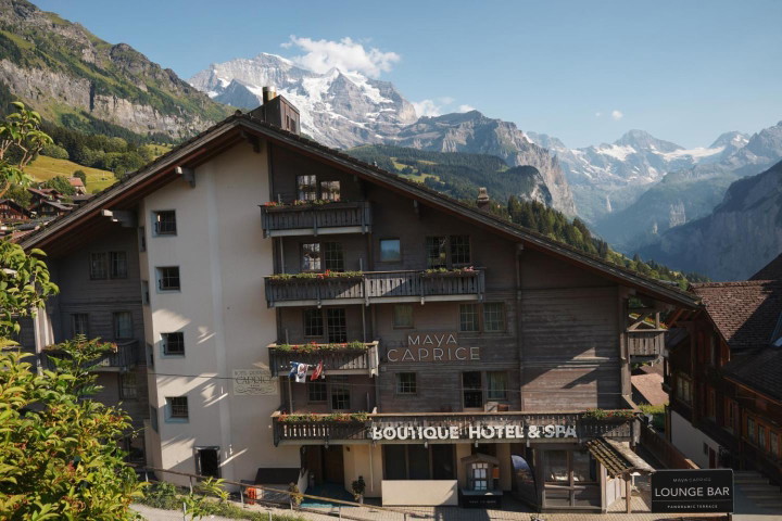 Hotel Maya Caprice - Lauterbrunnen